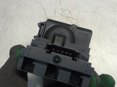 Parduota.com - A9069004100 IGNITION SWITCH AND KEY for MB