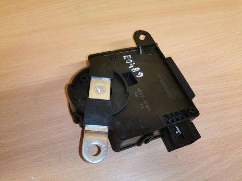 Parduota.com - MERCEDES W211 BATTERY CONTROL UNIT A2115408645