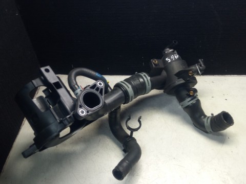 Parduota.com - A6512000615 A6512031682 ENGINE THERMOSTAT HOUSING for MB