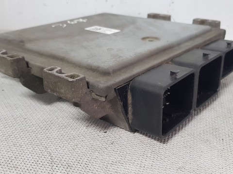 Parduota.com - CC11-12A650-AB 4VFB S180145001B FORD control module